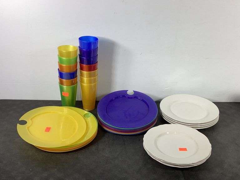 Bodum Multi-color Plates & Cups, Essential Home Plates, & Style House ...