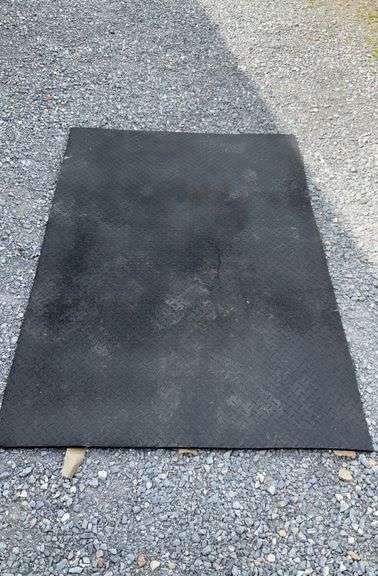 Rubber shop mat 6’x4’ - Hash Auctions