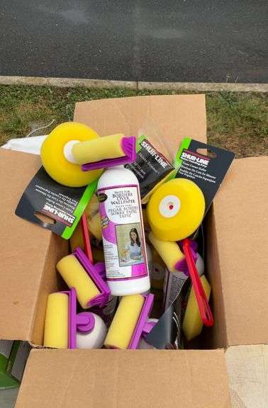 Foam corner rollers of various sizes and paste for borders over ...