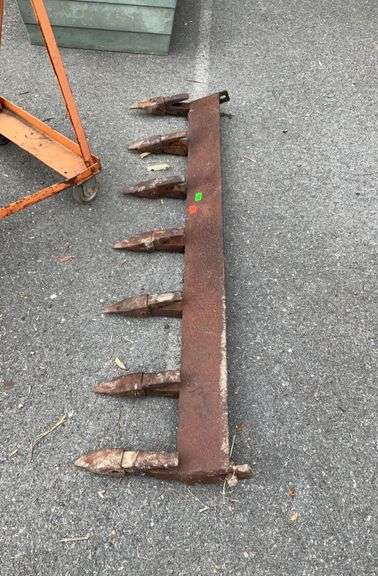 Loader Bucket Tooth Bar 62” wide - Hash Auctions