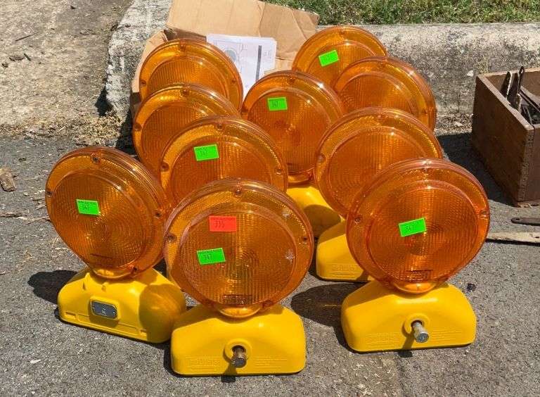 Barricade lights - Hash Auctions