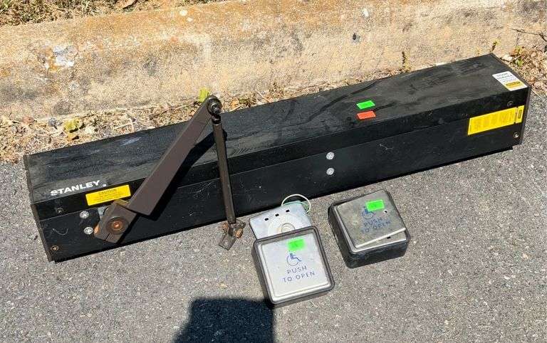 Stanley door operator and assistant handicap switch - Hash Auctions