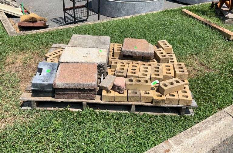 Misc bricks, pavers step stones lot. - Hash Auctions