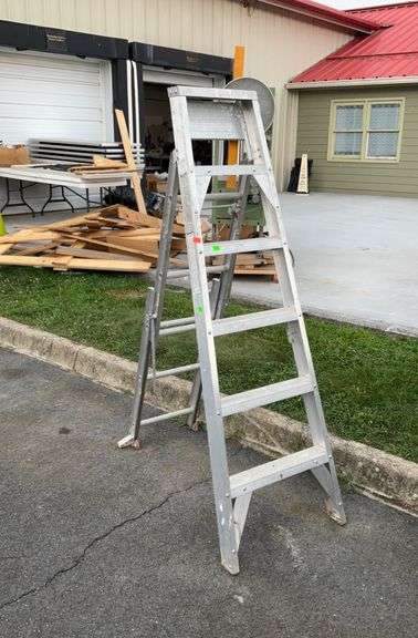 Aluminum Ladder, 6 foot, folding away step extension ladder type ...