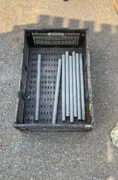 Eight sticks of all thread 3/4”W x 18”L w/ bag of misc. hardware - Hash ...