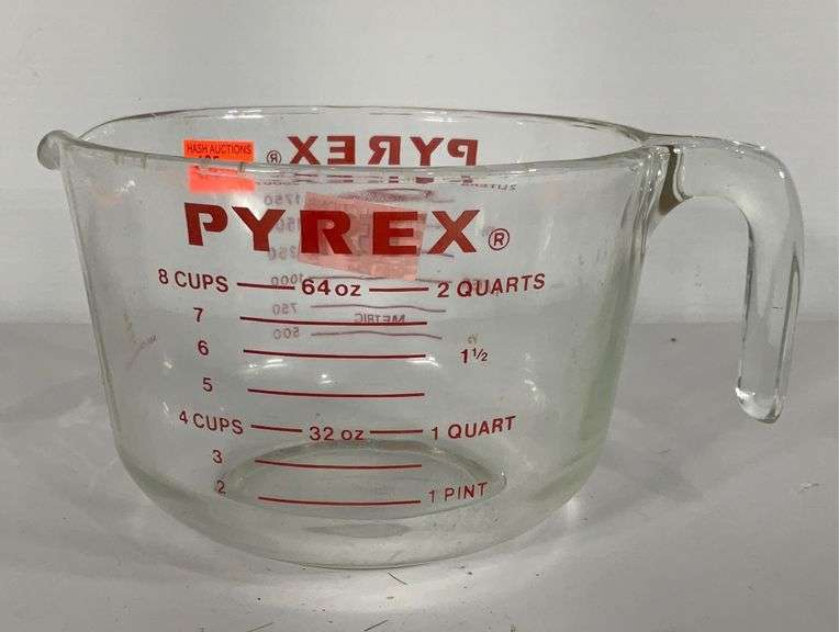 Pyrex measuring cup. - Hash Auctions