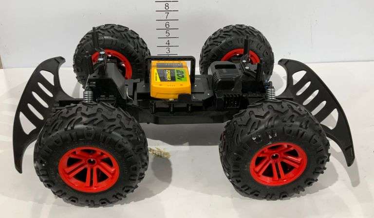 Pro series rc car no shell. - Hash Auctions