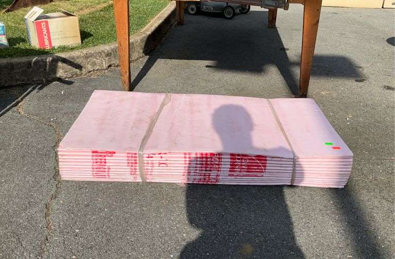 Foam boards 4’L x 2’W - Hash Auctions