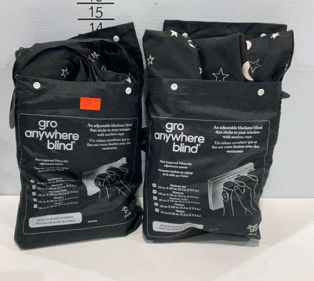 2 Gro Anywhere blackout blinds with moon and stars pattern - Hash Auctions