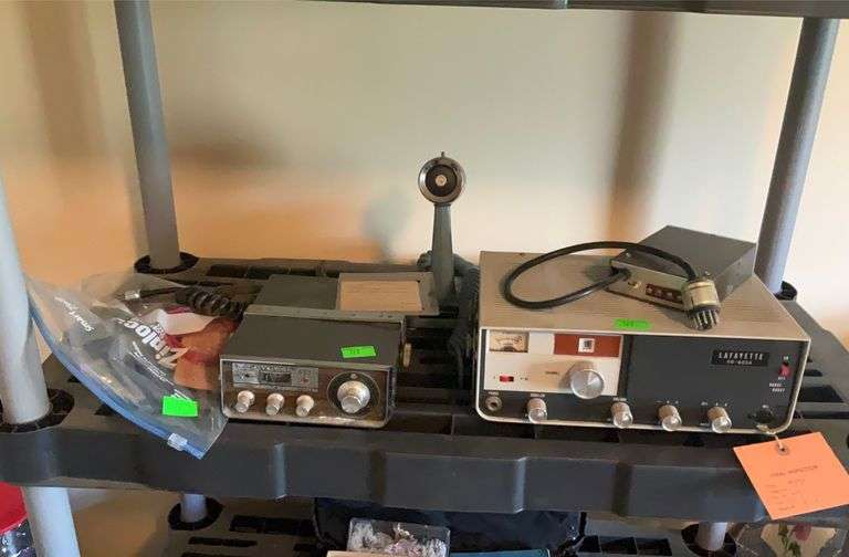 2 Lafayette Ham Radios, HB-600A & 625 - Hash Auctions
