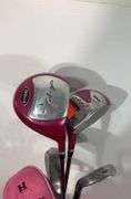 Wilson Hope pink golf club bag and clubs, Breast Cancer Awareness set ...