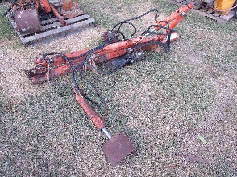 BEMIS HYD POST PULLER - Heaverlo Northwest Auctions