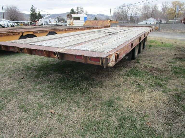 1993 TRAILMAX TILT DECK TRAILER - Heaverlo Northwest Auctions