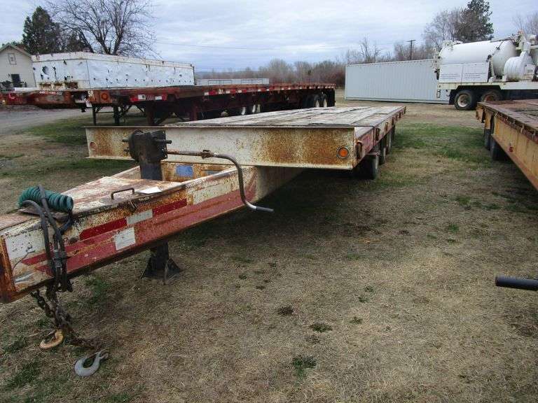 1993 TRAILMAX TILT DECK TRAILER - Heaverlo Northwest Auctions