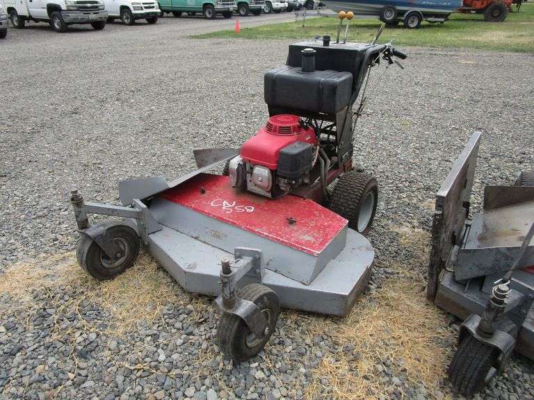 HONDA COMMERCIAL WALK BEHIND MOWER 1676 HRS - Heaverlo Northwest Auctions