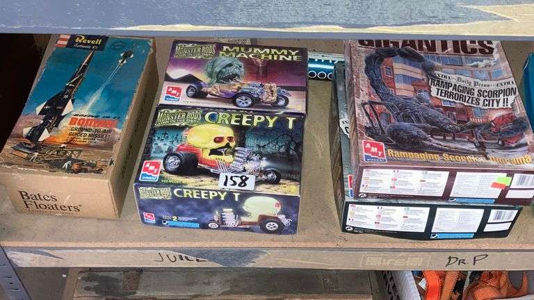 LOT OF VINTAGE MONSTER RODS CREEPY T AND MUMMY MACHINE AND REVELL ...