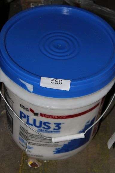 USG PLUS 3 SHEET ROCK 5 GALLON BUCKET - Dallas Online Auction Company