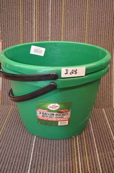 TURTLE WAX 3 GALLON BUCKET WITH GRIT-GUARD - Dallas Online Auction Company