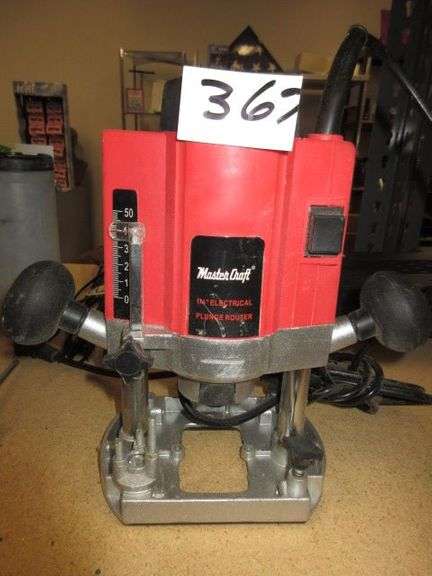 MASTER CRAFT PLUNGE ROUTER - Dallas Online Auction Company