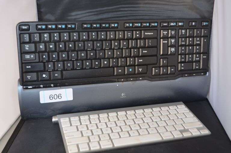 ASSORTED LOT KEYBOARDS AS SHOWN - Dallas Online Auction Company