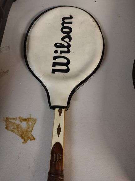 VINTAGE WILSON TENNIS RACQUET - Dallas Online Auction Company
