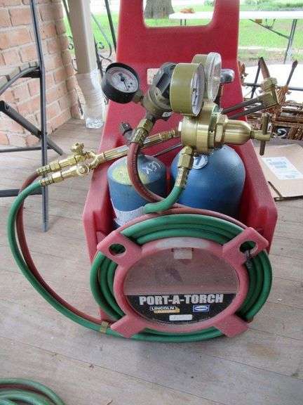 LINCOLN ELECTRIC PORT-A-TORCH KIT WITH OXYGEN AND ACETYLENE TANKS WITH ...