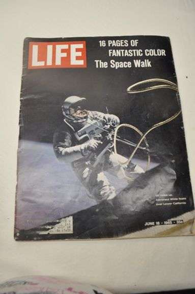 life magazine of the space walk - Dallas Online Auction Company