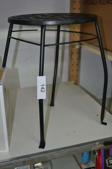 ALLEN ROTH METAL PLANT STAND - Dallas Online Auction Company