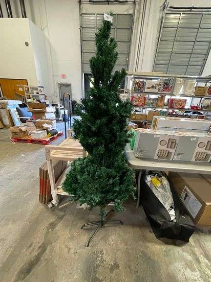 6ft Christmas Tree - Dallas Online Auction Company