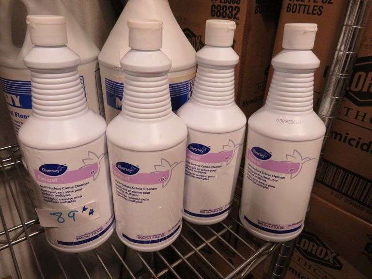 DIVERSEY EMEREL MULTI SURFACE CLEANER - Dallas Online Auction Company