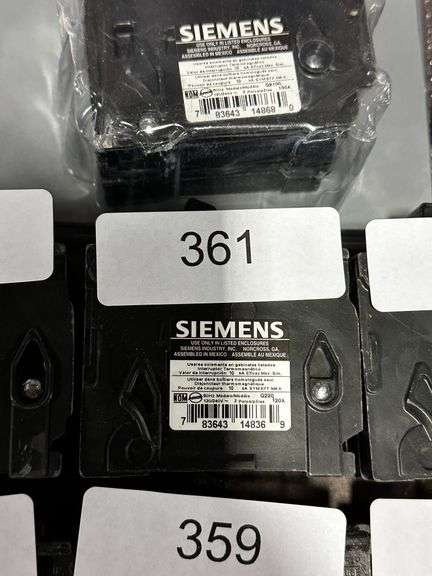 Siemens Q220 20 Amp Dual Pole Circuit Breaker - Dallas Online Auction ...