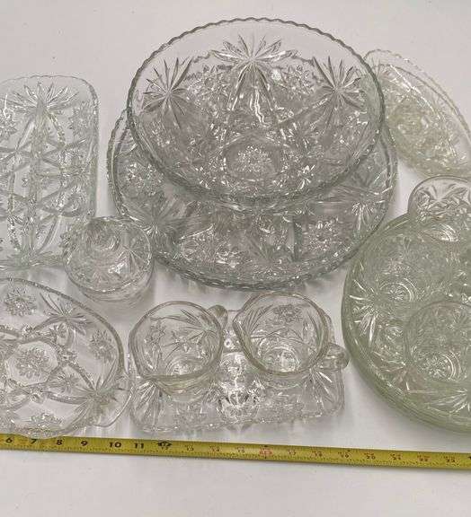 Vintage Anchor Hocking Starburst Pattern Glass set - Hoosier Auction Group