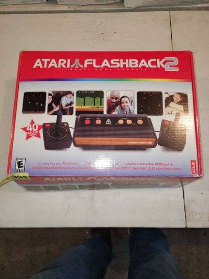 Atari Flashback 2 two controllers with 40 built in games - Innovative ...