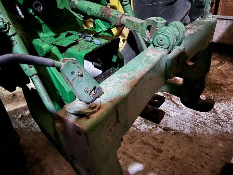 John Deere Quick Tach - Integrity Auctioneers
