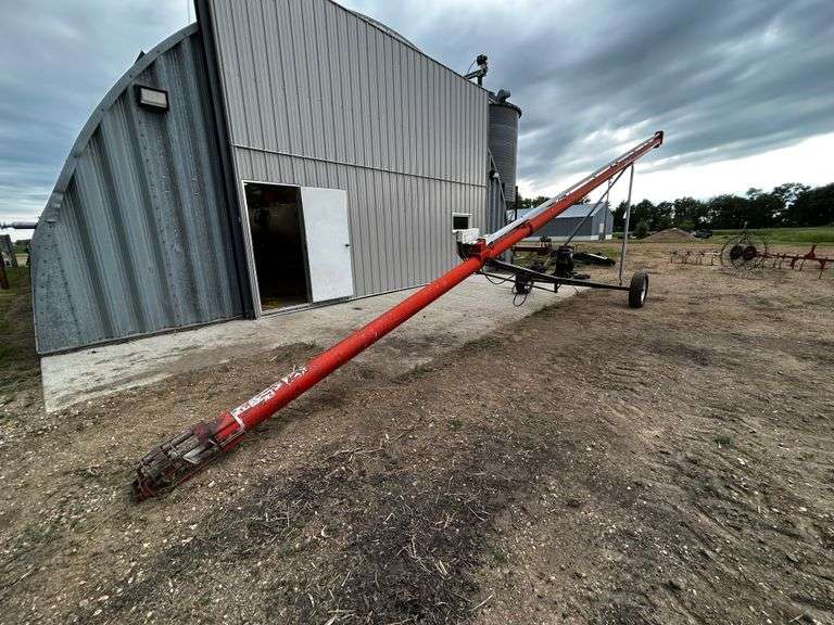 Brandt Auger with poly flighting - Integrity Auctioneers