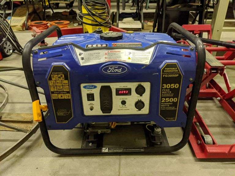 FORD 3050 PEAK WATT PORTABLE GENERATOR (RUNS GOOD... SHOWING 93 HOURS ...