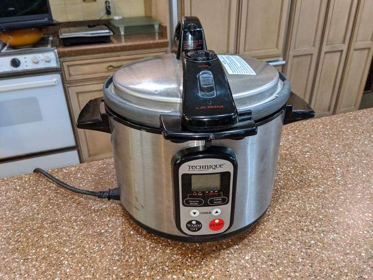 TECHNIQUE PROGRAMMABLE ELEC. PRESSURE COOKER - Isabell Auction