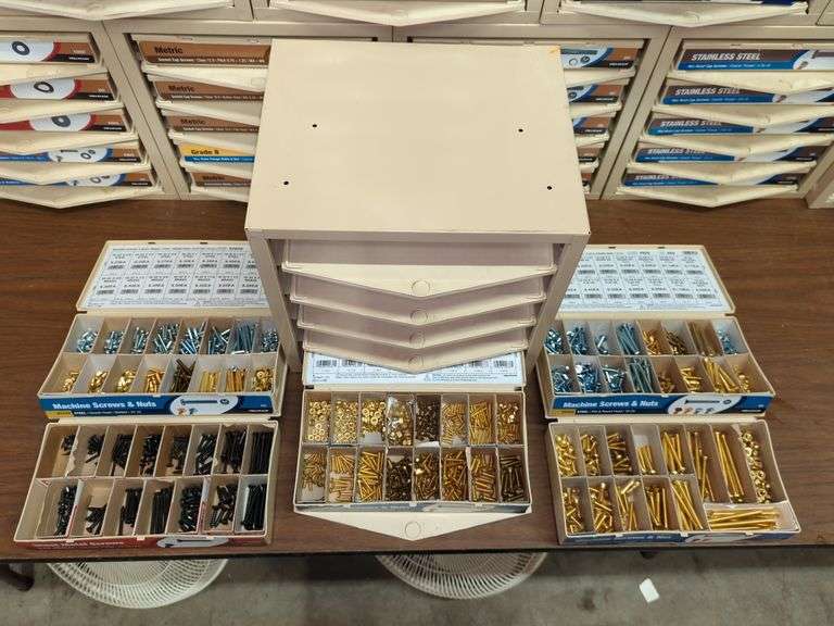 5-DRAWER HARDWARE BIN WITH CONTENTS - Isabell Auction