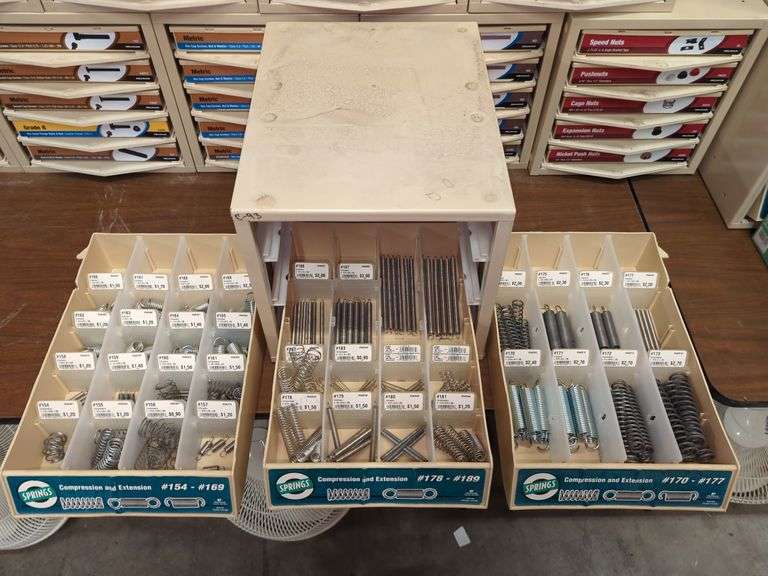 3-DRAWER HARDWARE BIN WITH CONTENTS - Isabell Auction