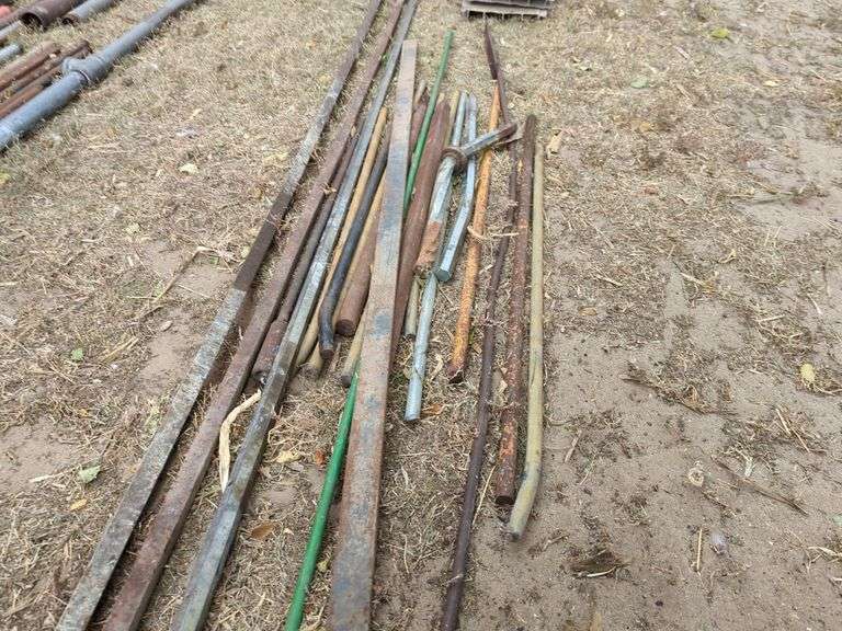 LOT OF ASST'D SOLID STEEL ROD - Isabell Auction