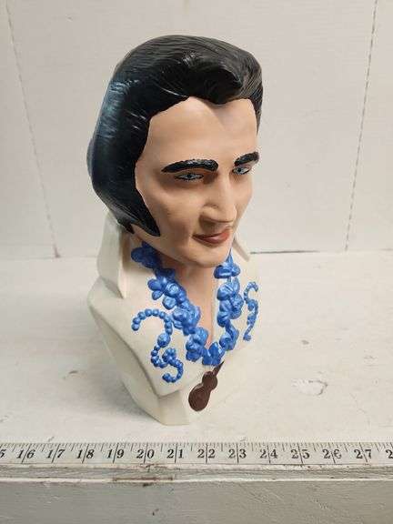 12 IN. TALL ELVIS BUST - Isabell Auction