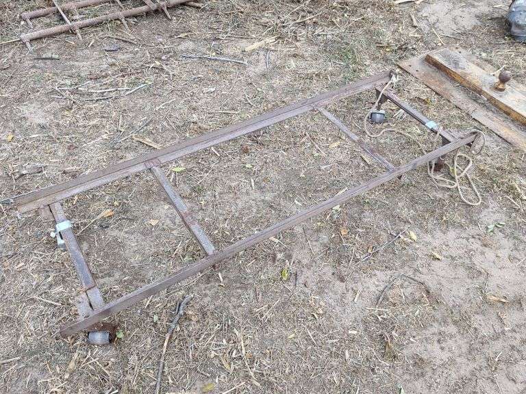 HOMEMADE STEEL FRAME CART - Isabell Auction