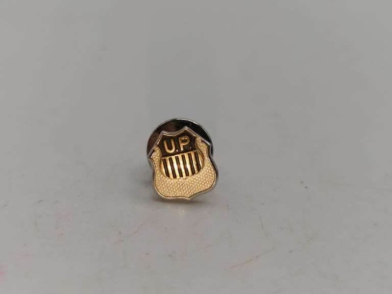 UNION PACIFIC PIN (10-KT GOLD EMBLEM) - Isabell Auction