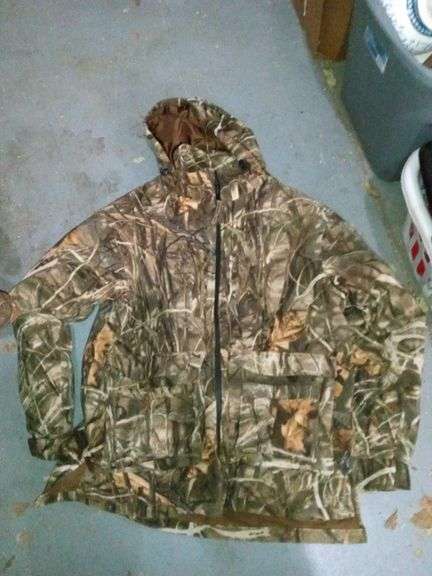 FINAL APPROACH FLEECE COAT (SZ-LARGE) - Isabell Auction