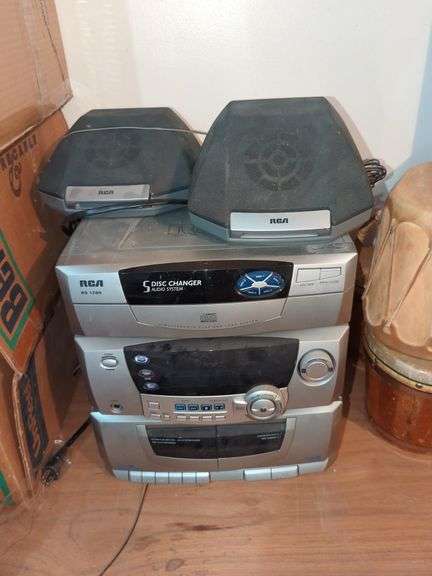 RCA STEREO/5-DISC CD/DUAL CASSETTE PLAYER WITH SPEAKERS - Isabell Auction