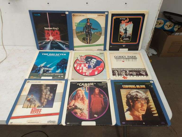LOT OF (9) ASST'D VIDEODISCS (LASER DISCS) MOVIES - Isabell Auction