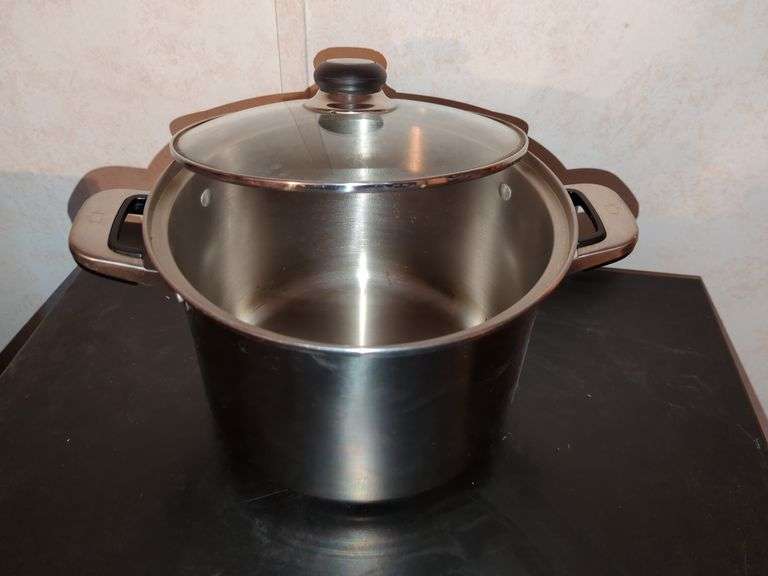 ONEIDA 8-QT. STAINLESS STEEL HANDLED POT WITH LID - Isabell Auction