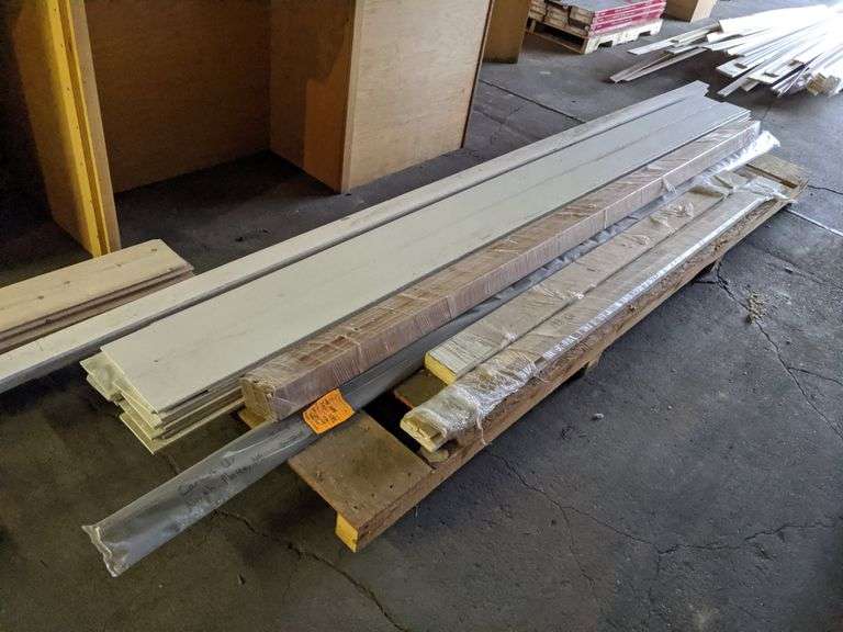 PALLET WITH HARDIE SIDING, ASST'D TRIM BOARDS, DOOR CASINGS - Isabell ...