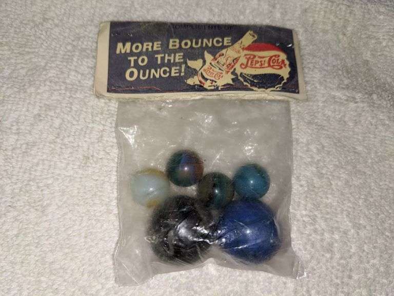 PEPSI COLA MARBLE PACK - Isabell Auction