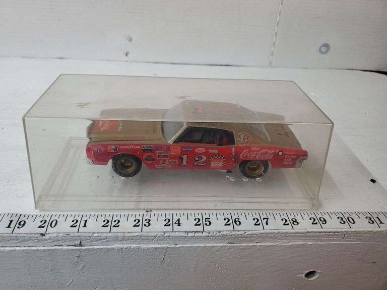 BOBBY ALLISON MONTE CARLO COCA-COLA CAR - Isabell Auction